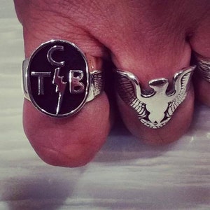 Δαχτυλίδι"t.c.b."elvis Presley."t.c.b". Ring Elvis Presley. - Etsy
