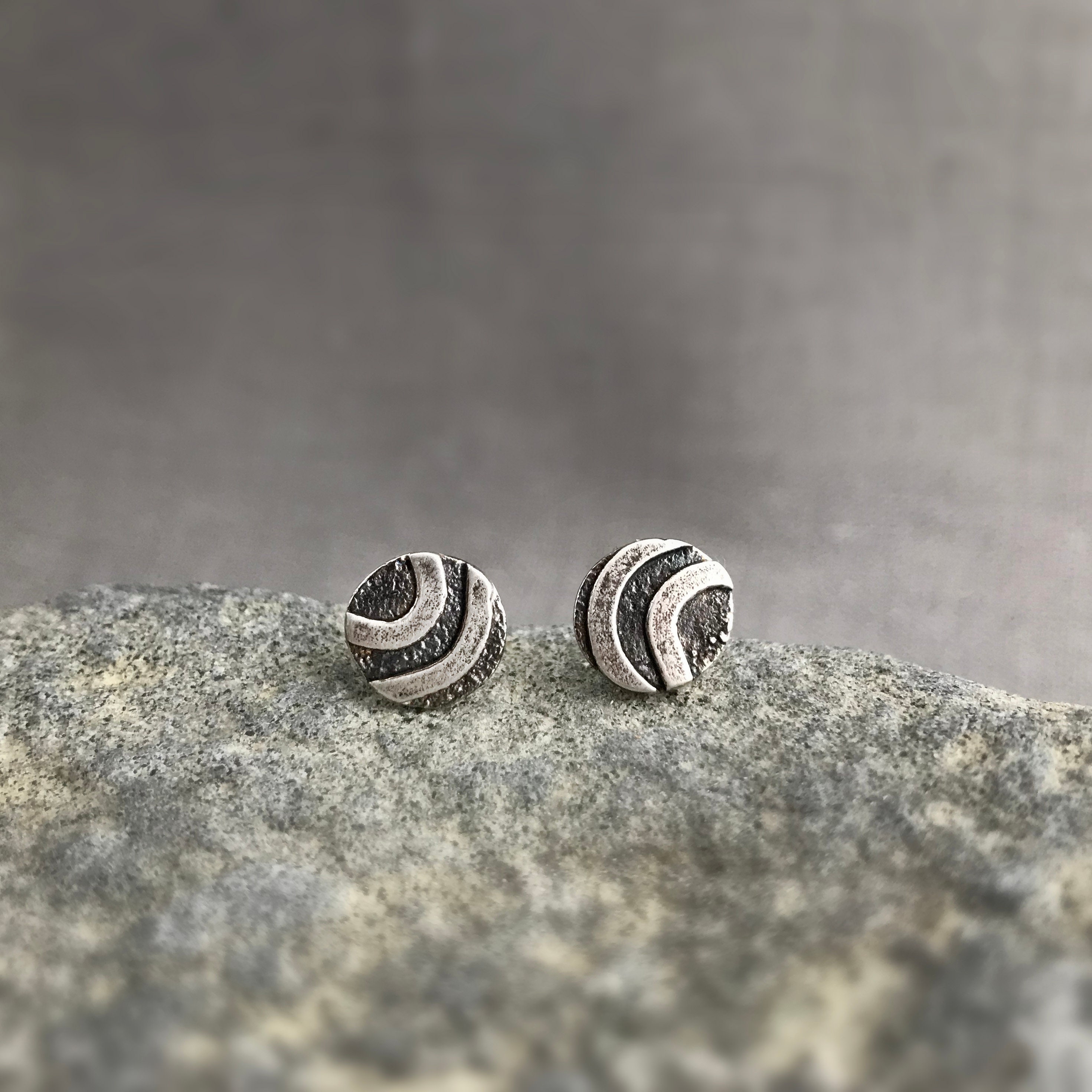 Sterling Silver Round Stud Earrings With Curved Lines, Round Post ...