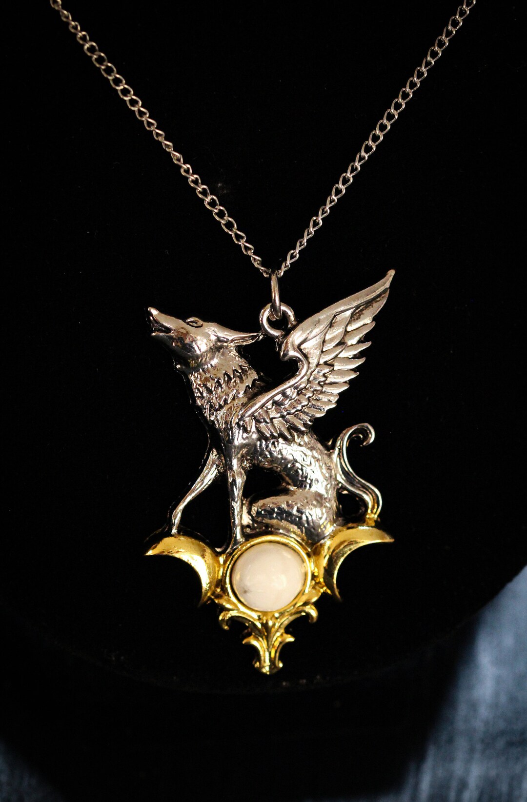 Barghest, Mythical Wolf, Triple Moon Pendant - Etsy