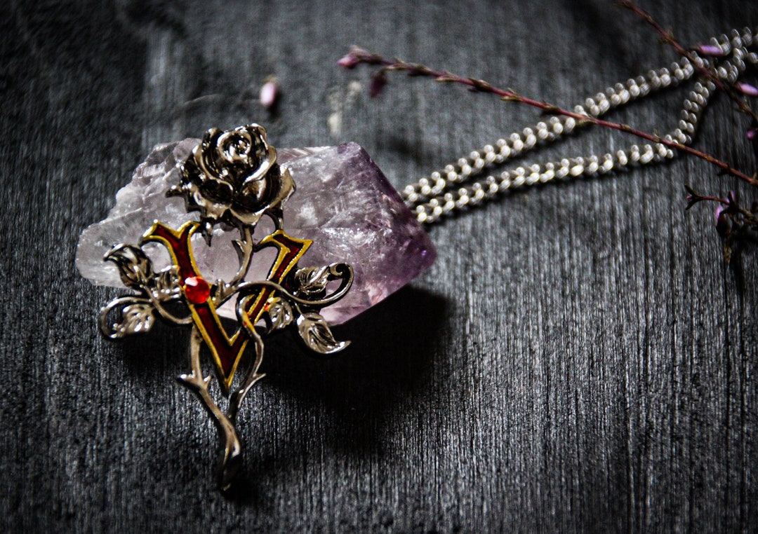 The Vampire Rose - Gothic Silver Plated Love Talisman - Etsy