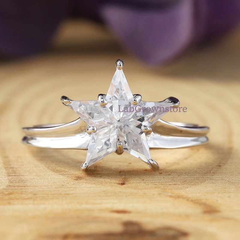 Star Engagement Ring - Etsy