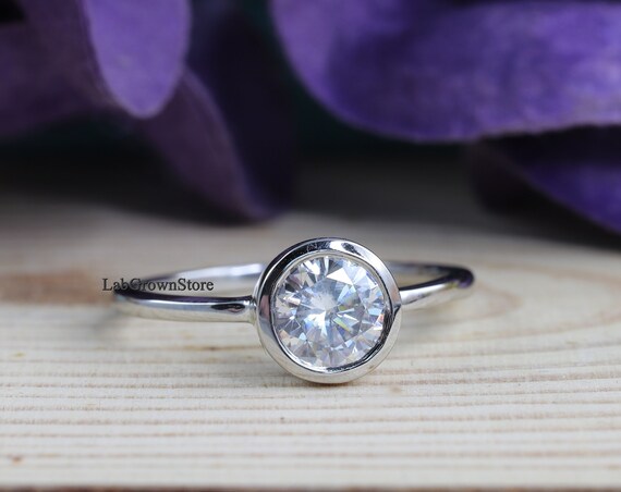 Solitaire Bezel Set Engagement Ring 1.5 Carat Round Cut - Etsy