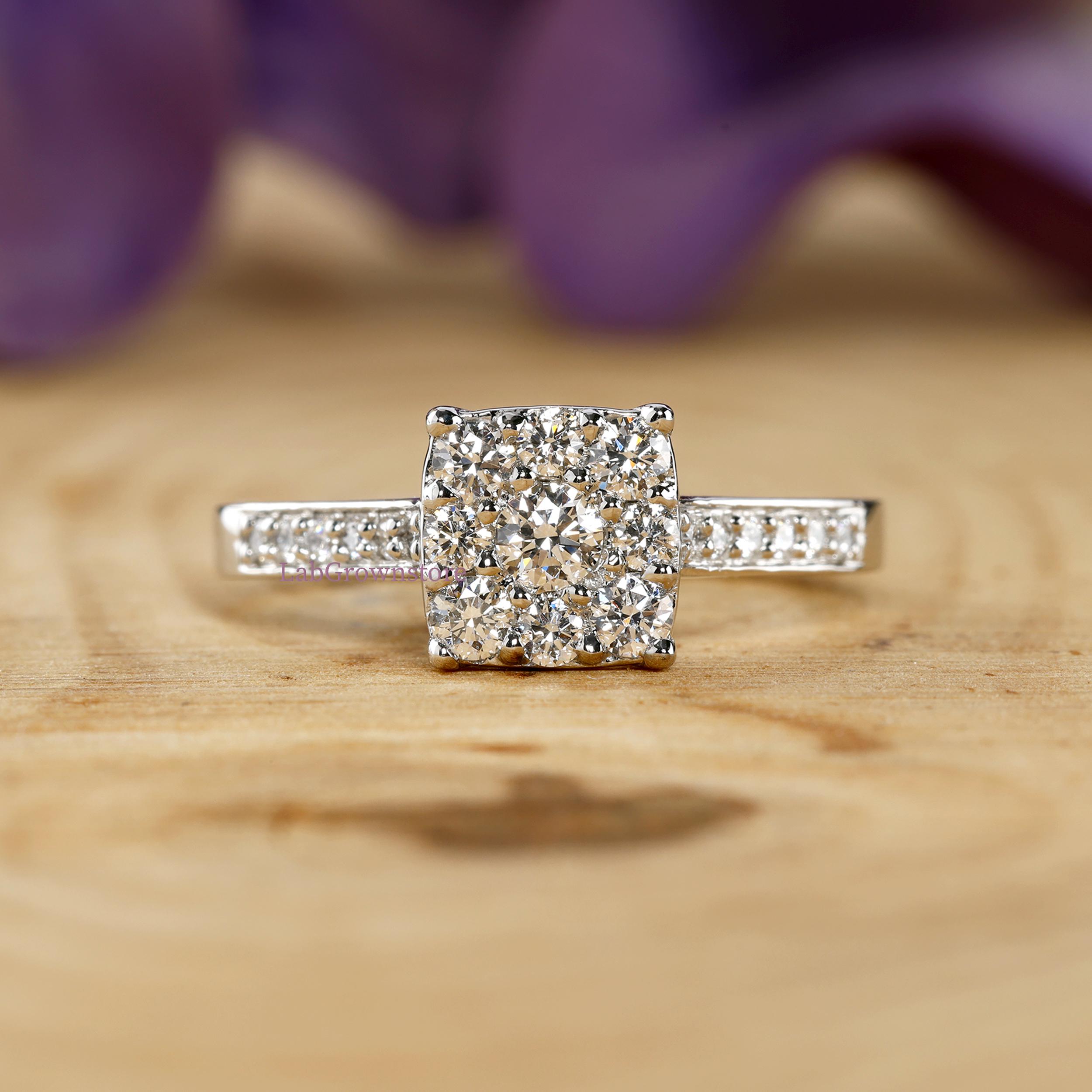 Square Shaped Round Cut Certified Lab Grown Engagement Ring, Halo Round ...