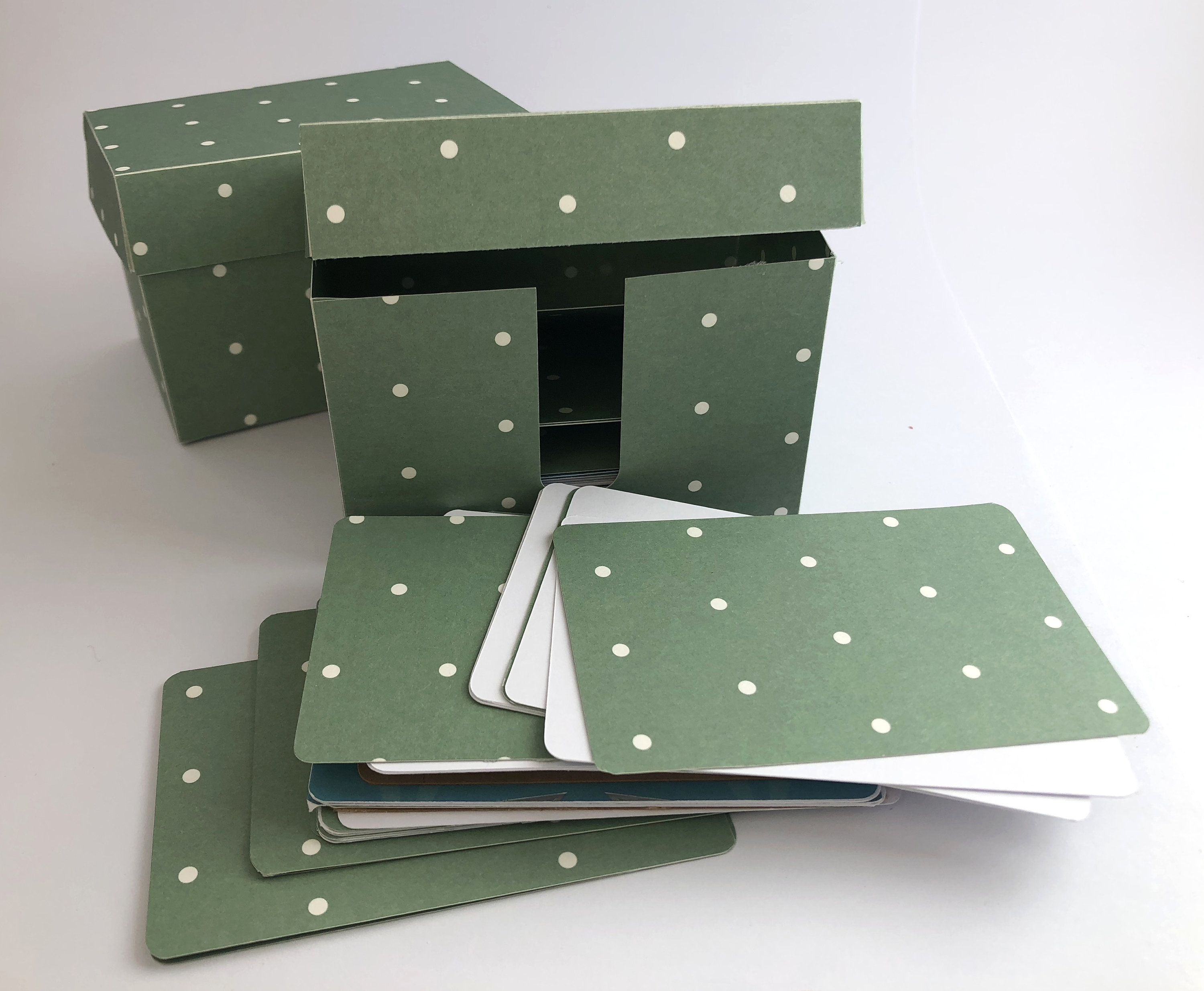 Corel and Silhouette Digital cut files: SVG Note card dispenser box box ...