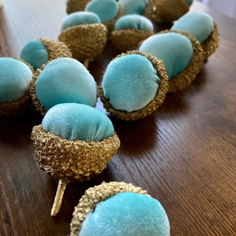 The Velvet Acorn - Etsy