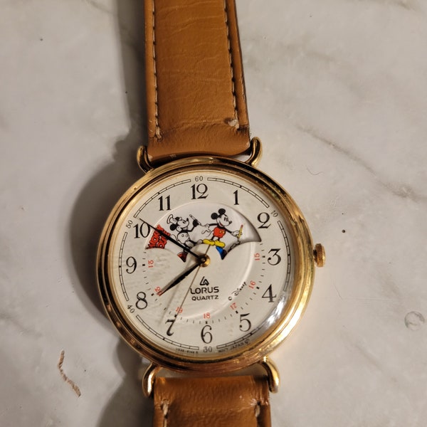 Lorus Quartz Mickey Mouse Watch - Etsy