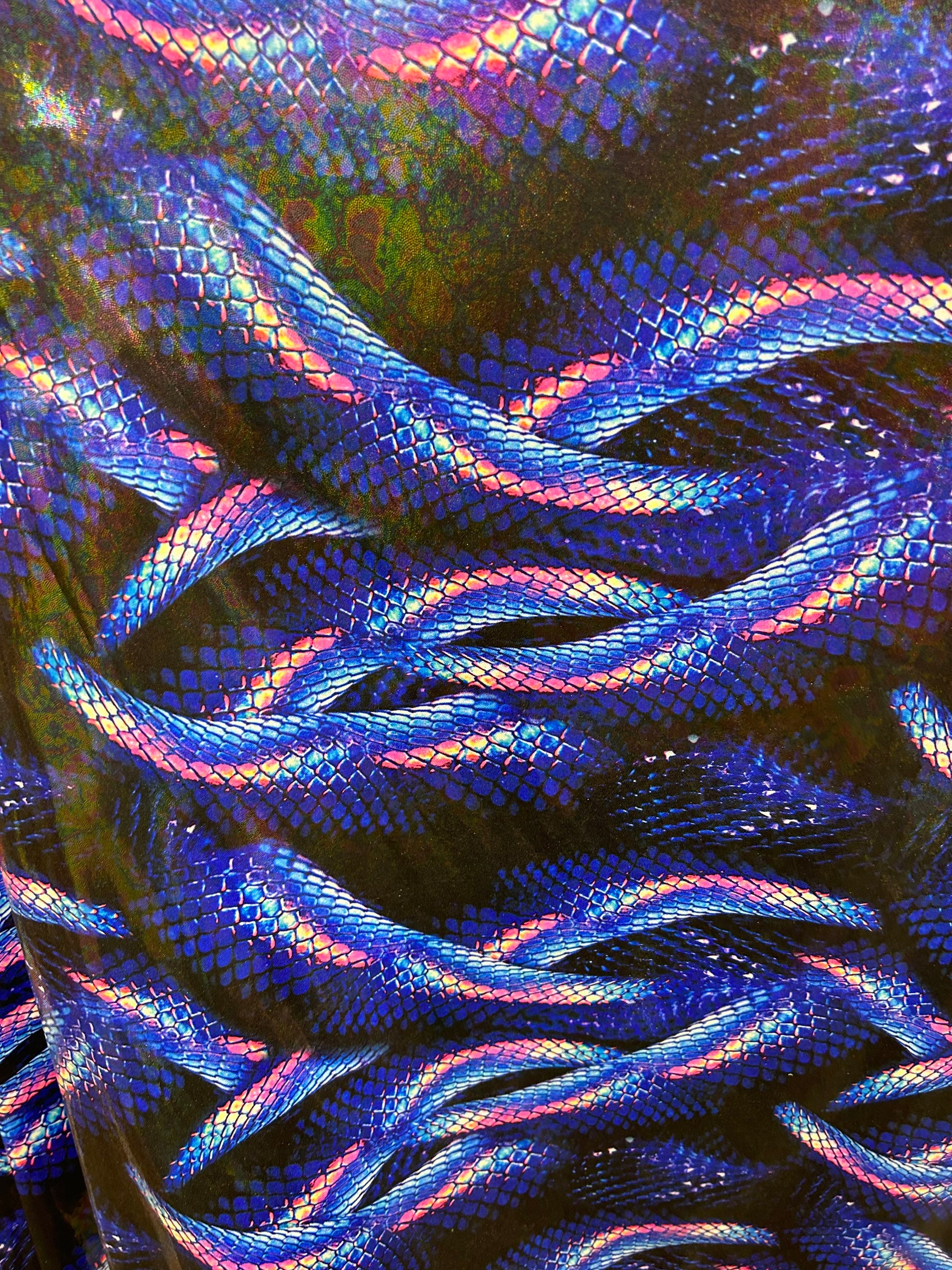 Iridescent Snake Print/anaconda Exotic Snake Print on Great Quality ...