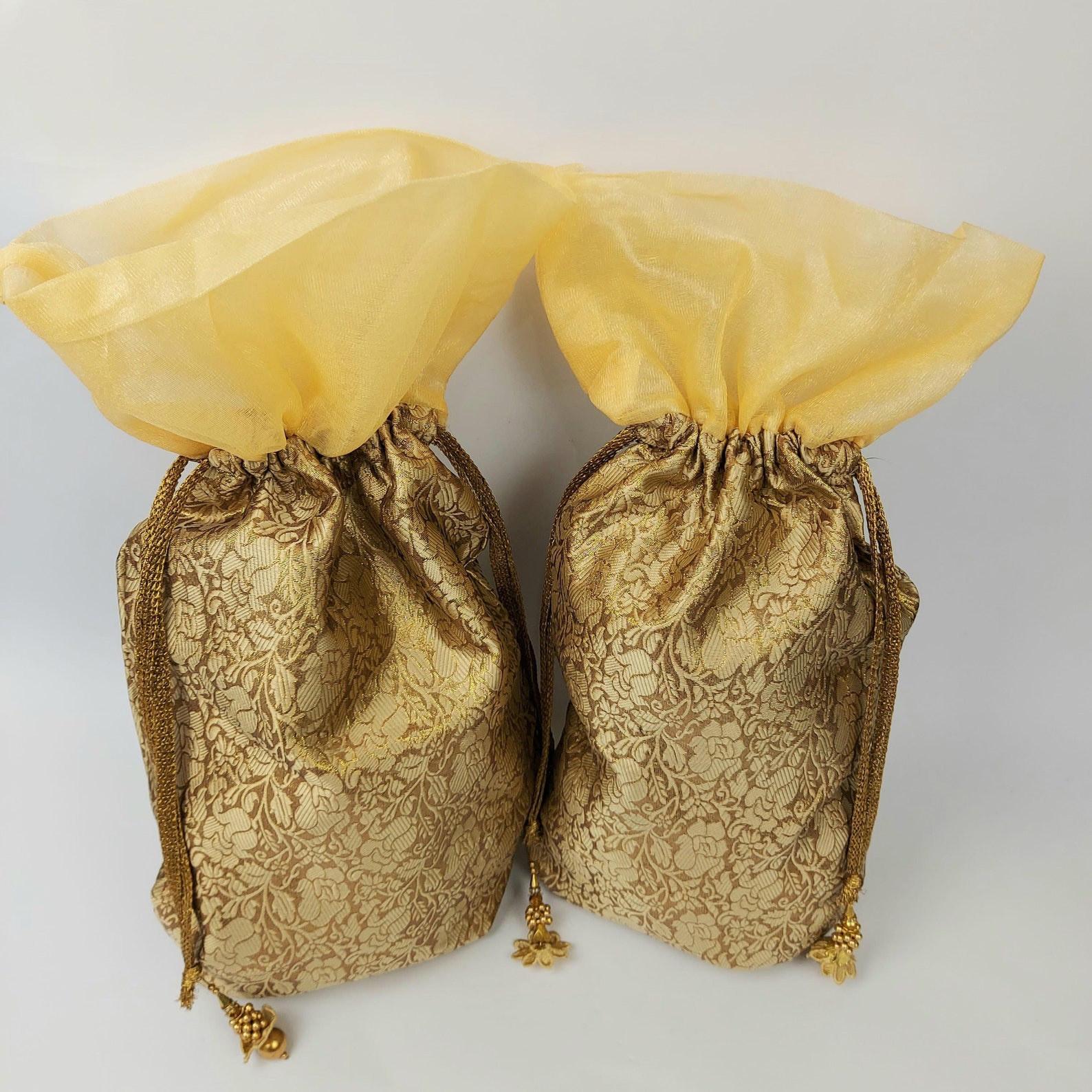 Potli Bags - Indian Pakistani- Wedding - Indian Pakistani Wedding ...