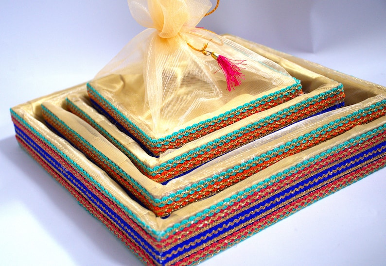 Shagun Trays gifting Baskets wedding Gift Baskets Hampers Christmas ...