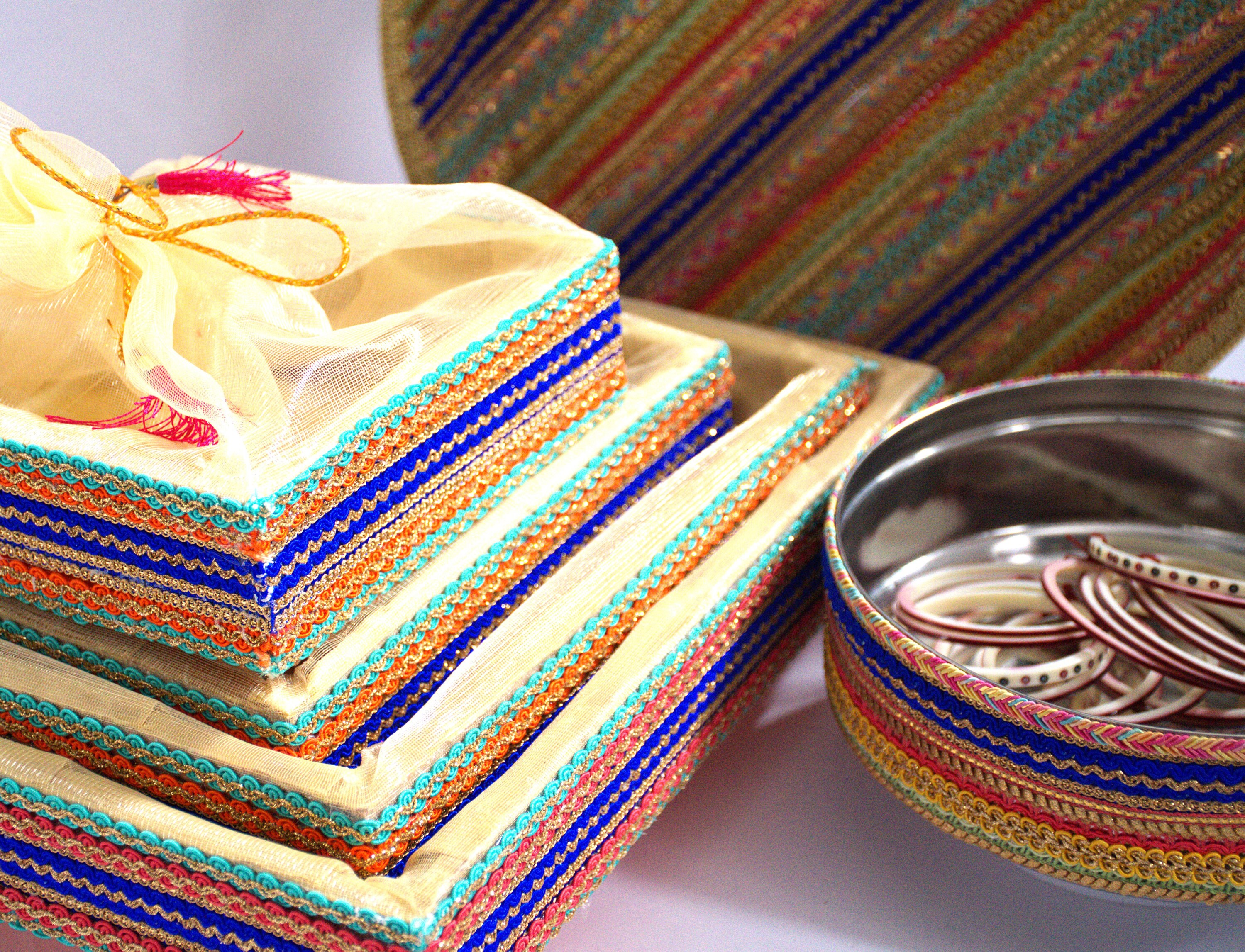 Shagun Trays gifting Baskets wedding Gift Baskets Hampers Christmas ...