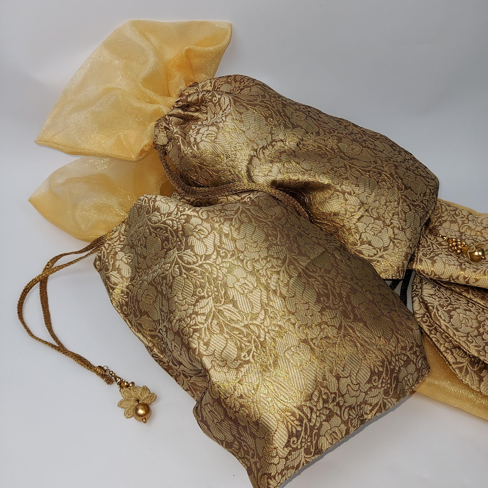 Potli Bags - Indian Pakistani- Wedding - Indian Pakistani Wedding ...
