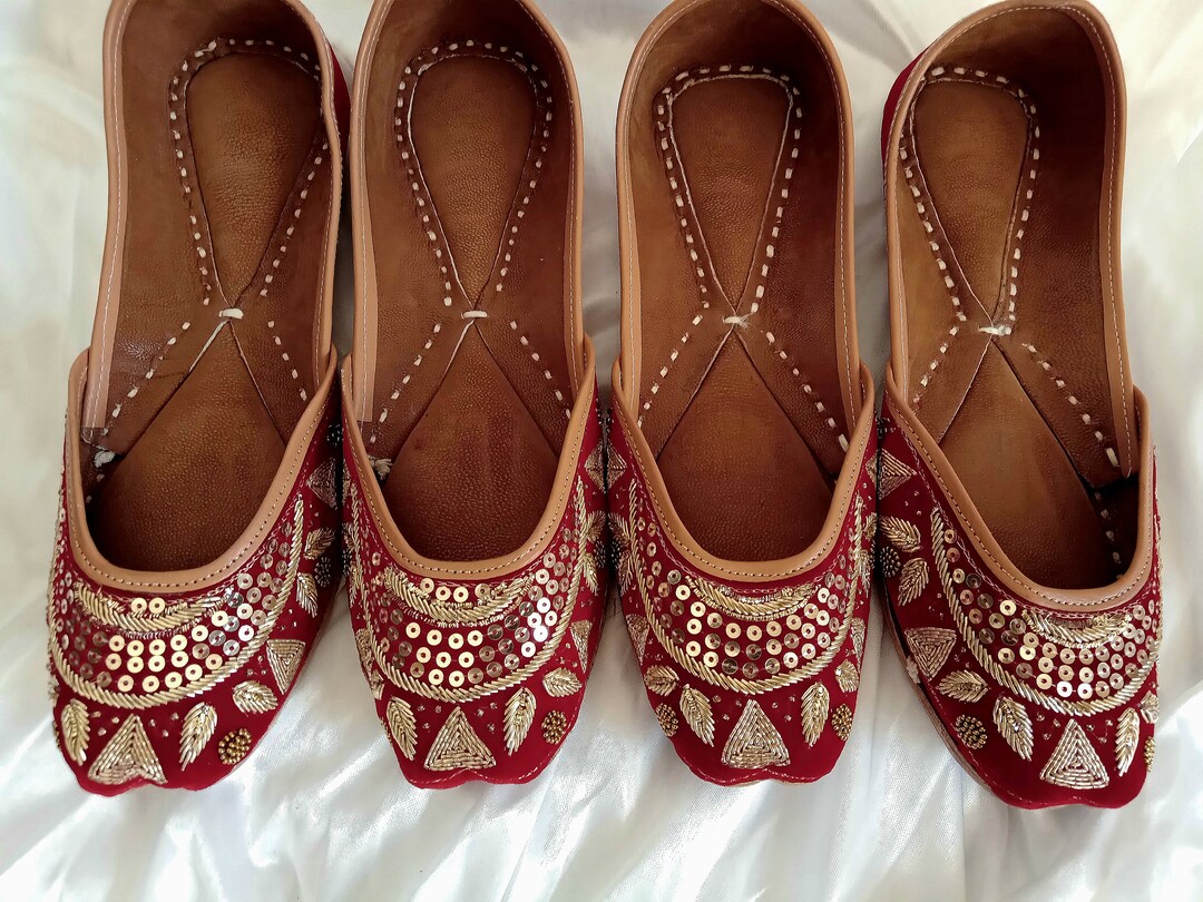 Punjabi Jutti - Indian Bridal Shoes - Pakistani Bridal Shoes - Bride ... Punjabi Jutti - Indian Bridal Shoes - Pakistani Bridal Shoes - Bride ...