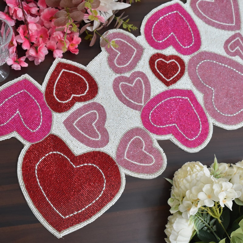 Heart Table Runner - Etsy