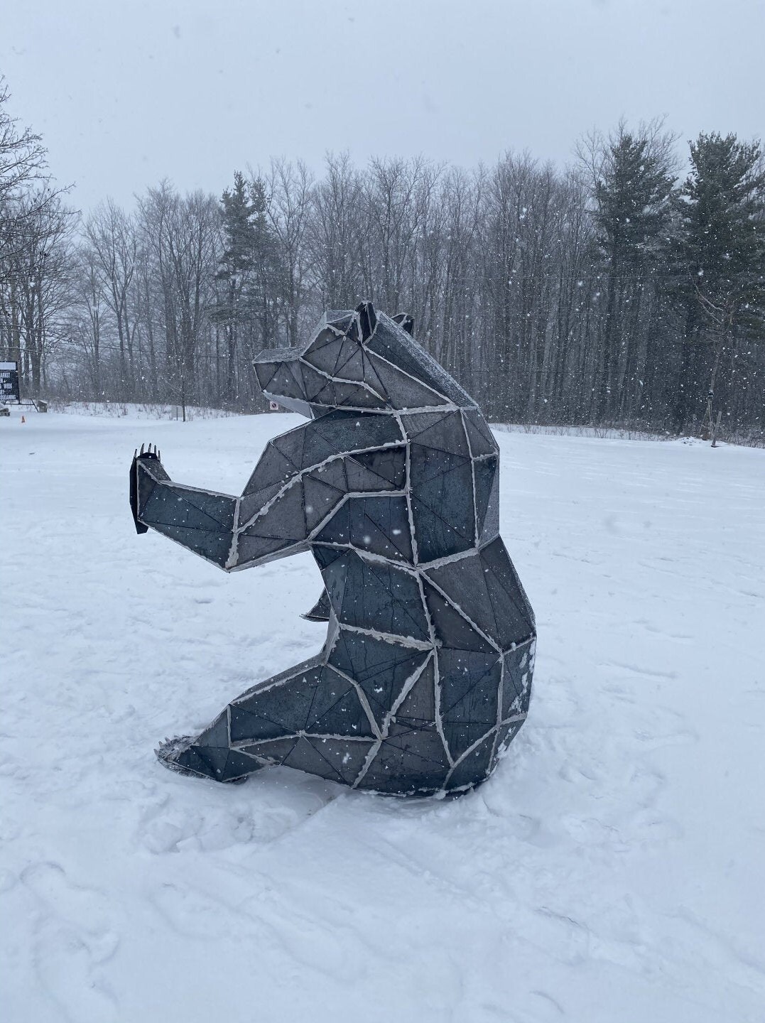 Giant Low Poly DIY Waving Bear Plans. Metal Art Sculpture With - Etsy ...