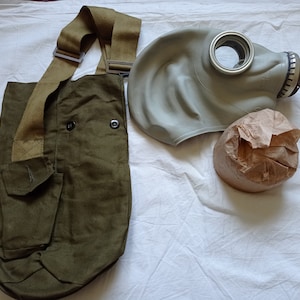 Soviet Gas Mask Kit. Gas Mask Kit GP-5 1 Filter Bag to Carry the Filter ...