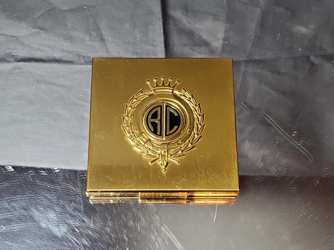 Vintage 1940's Elgin American Compact Made in America - Etsy