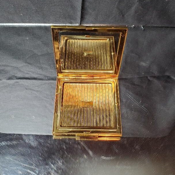 Vintage 1940's Elgin American Compact Made in America - Etsy
