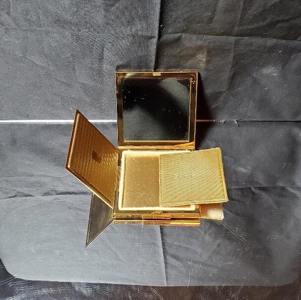 Vintage 1940's Elgin American Compact Made in America - Etsy
