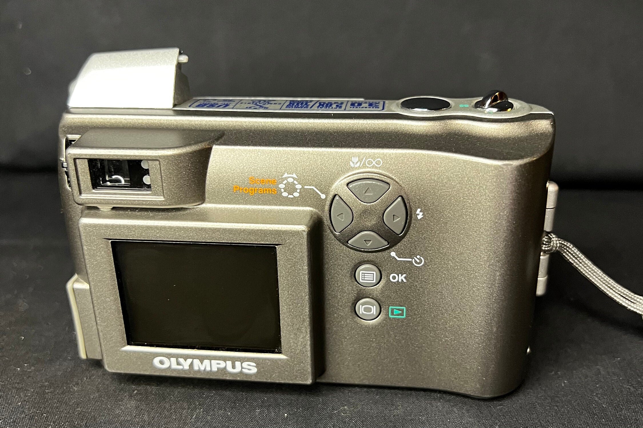 Retro Olympus CAMEDIA D-550 Zoom Digital Camera - Etsy