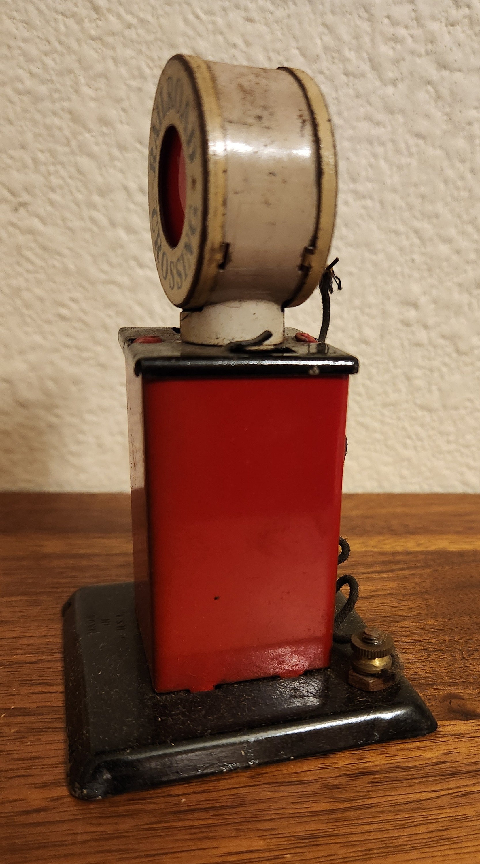 Vintage Louis Marx No. 406 Railroad Crossing Signal - Etsy