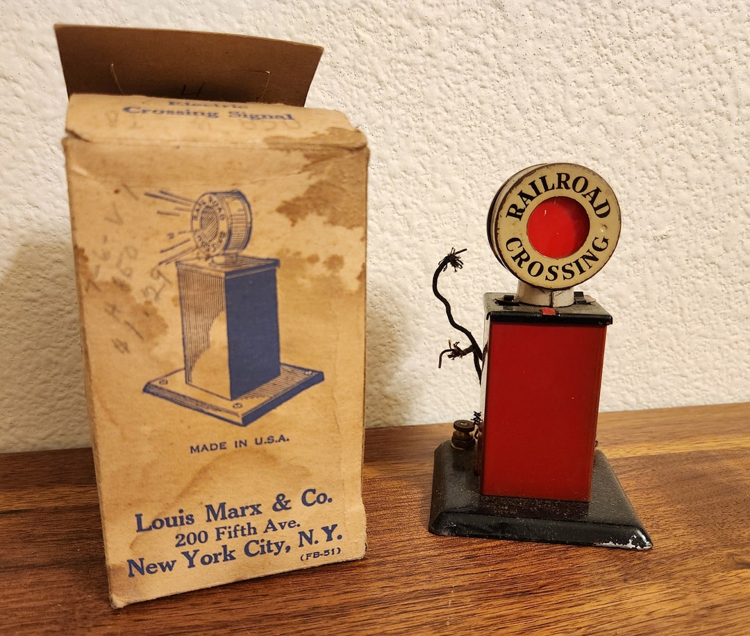 Vintage Louis Marx No. 406 Railroad Crossing Signal - Etsy