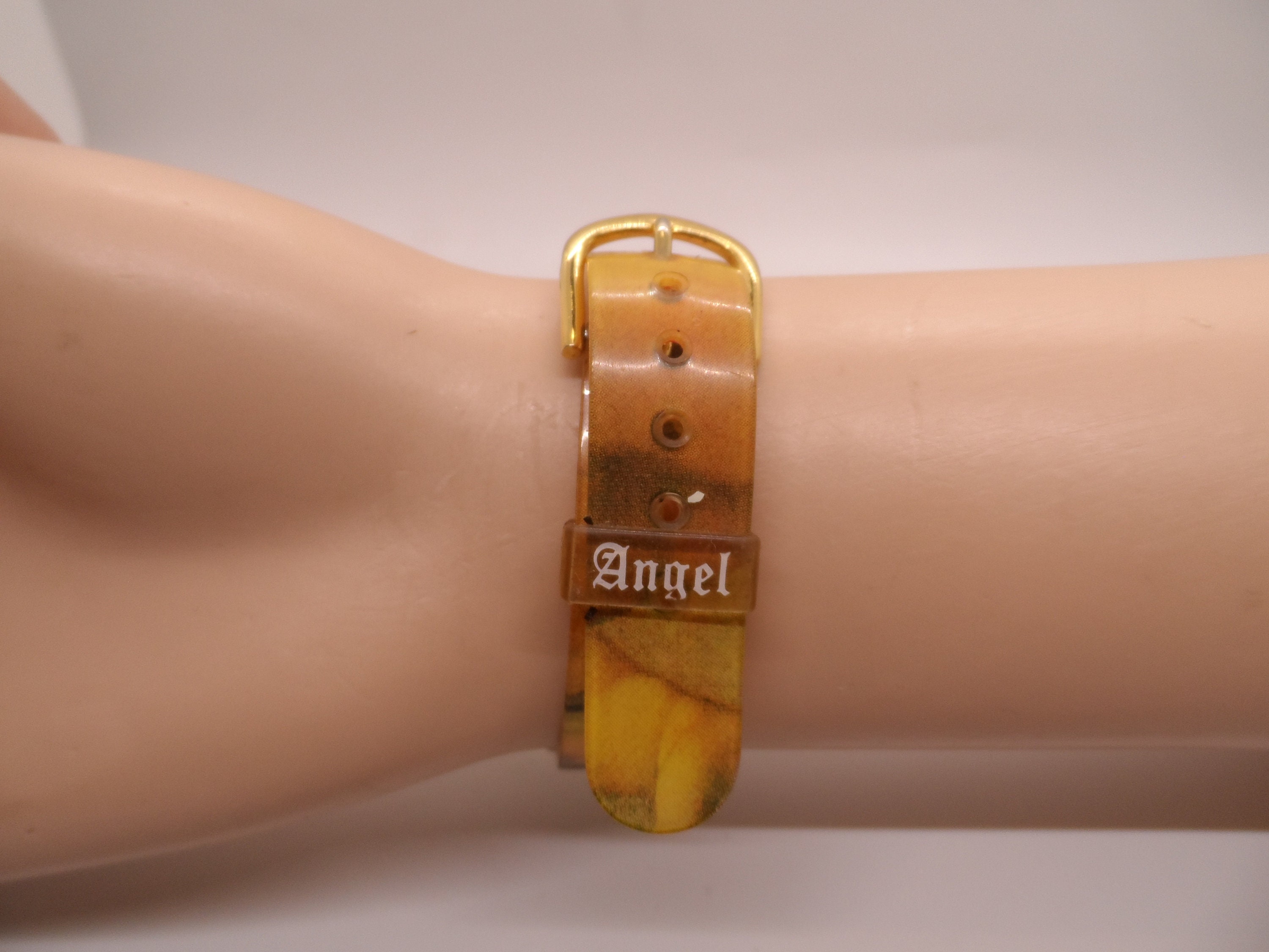 Vintage Regent Quartz Watch - Etsy