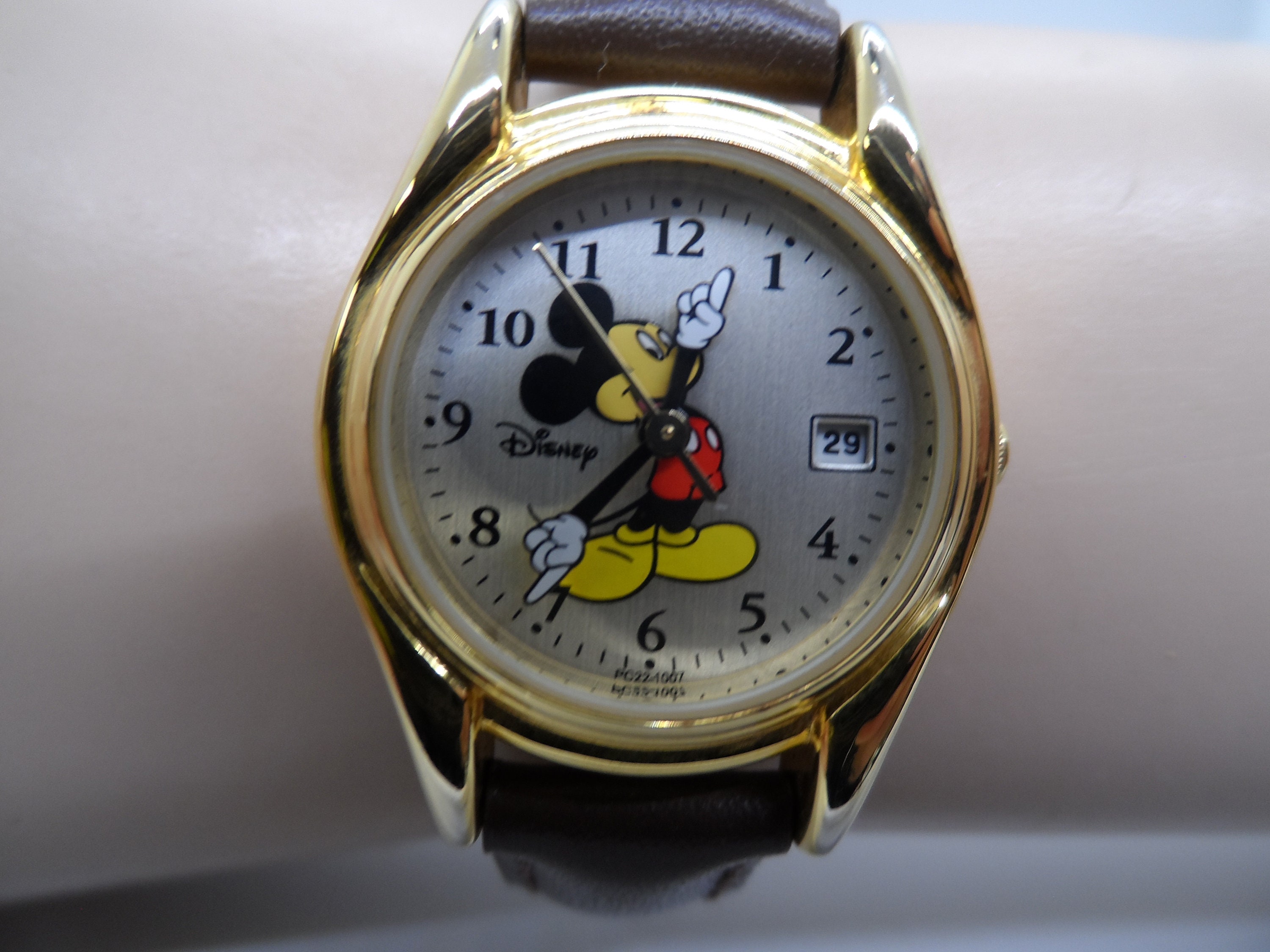 Vintage Disney Mickey Mouse Watch - Etsy