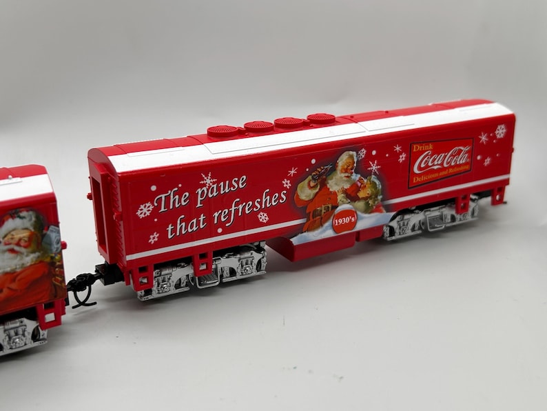 Coca-cola Express Hawthorne Village Train Set Locomotive With Car "all ...