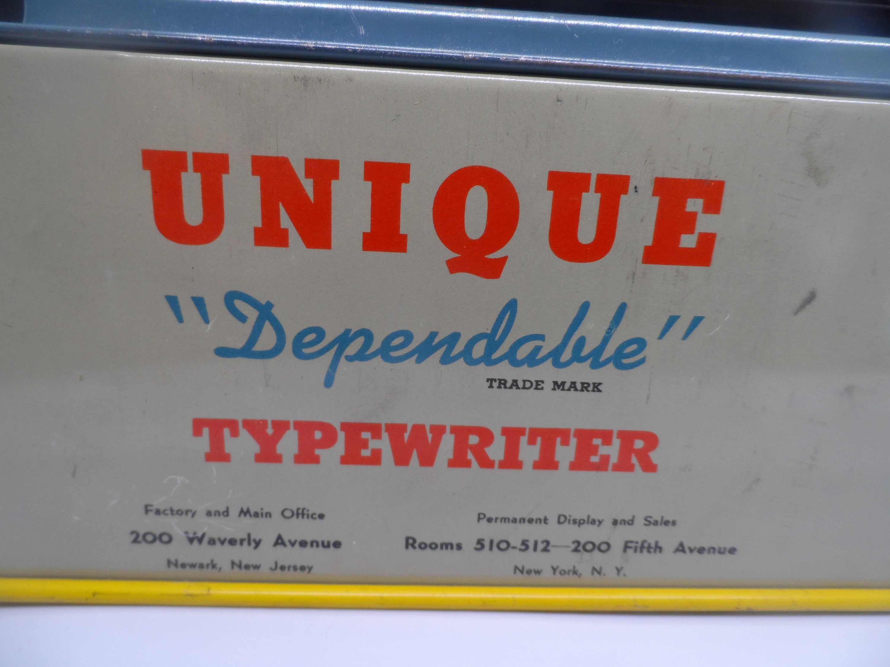Vintage UNIQUE Tin Litho Toy Dial Typewriter "dependable" Uneek Artie ...