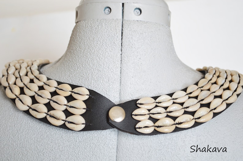 African Shell and Leather Necklace Beaded Necklace Tribal - Etsy