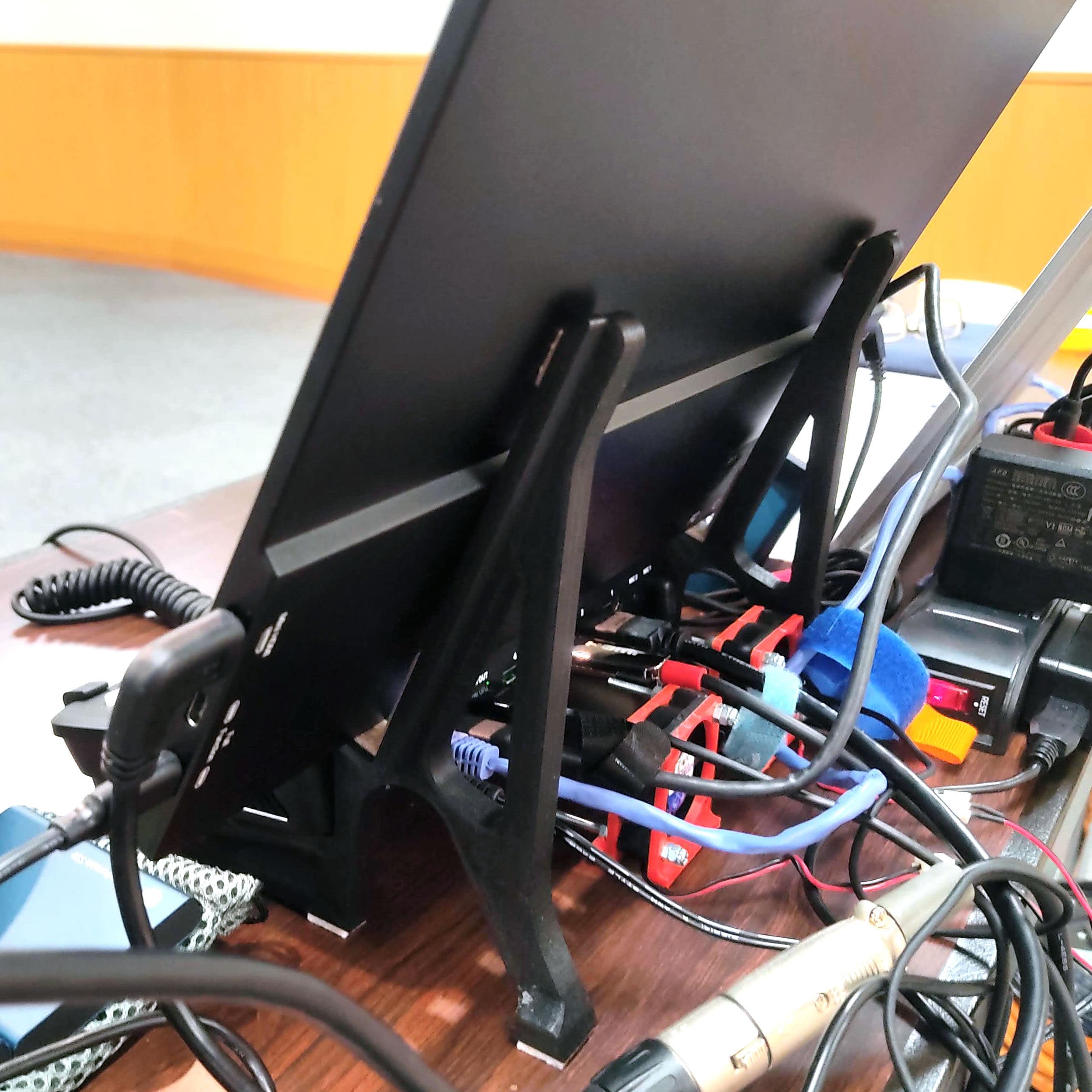 Combo Stand for "blackmagic Design ATEM Mini" & Thin LCD Monitor - Etsy