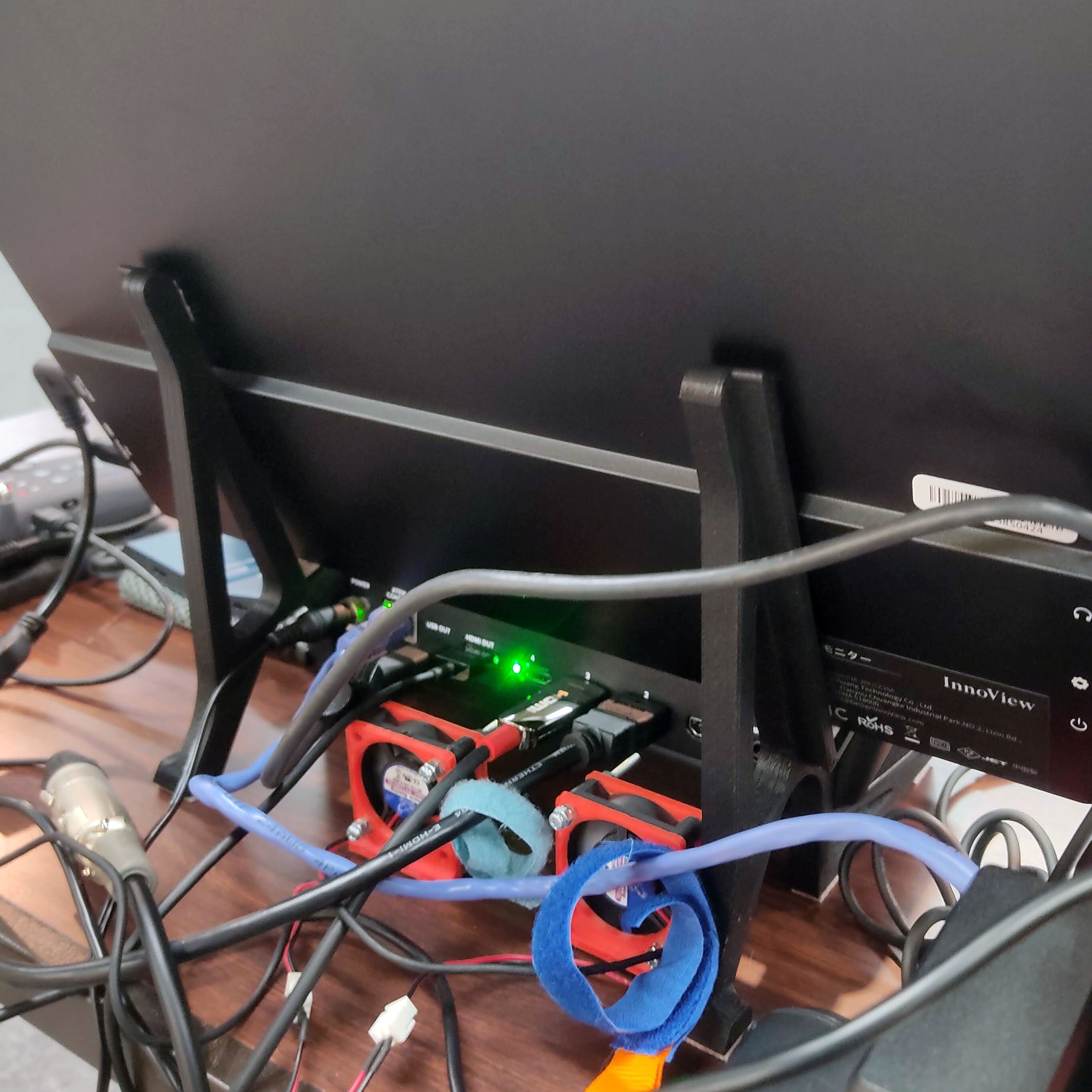 Combo Stand for "blackmagic Design ATEM Mini" & Thin LCD Monitor - Etsy