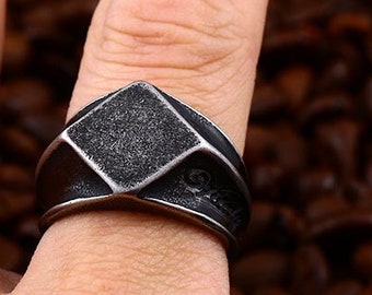 Medieval Style Ring - Etsy