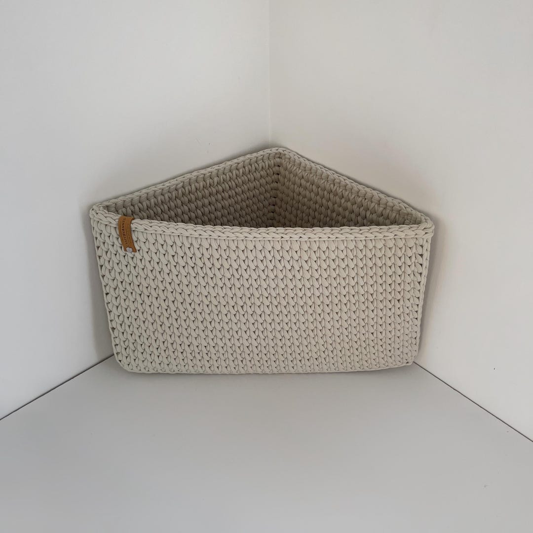 Triangle Corner Shelves Basket, Crochet Hallway Storage, Shelf ...