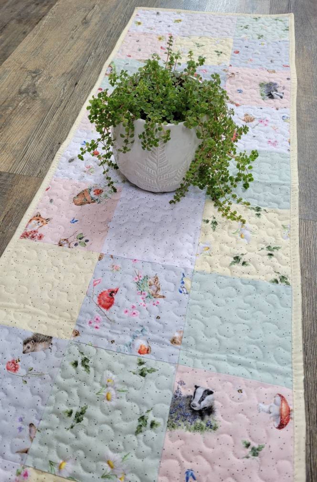 Quilted Table Runner - Spring Pastels Table Runner - Etsy