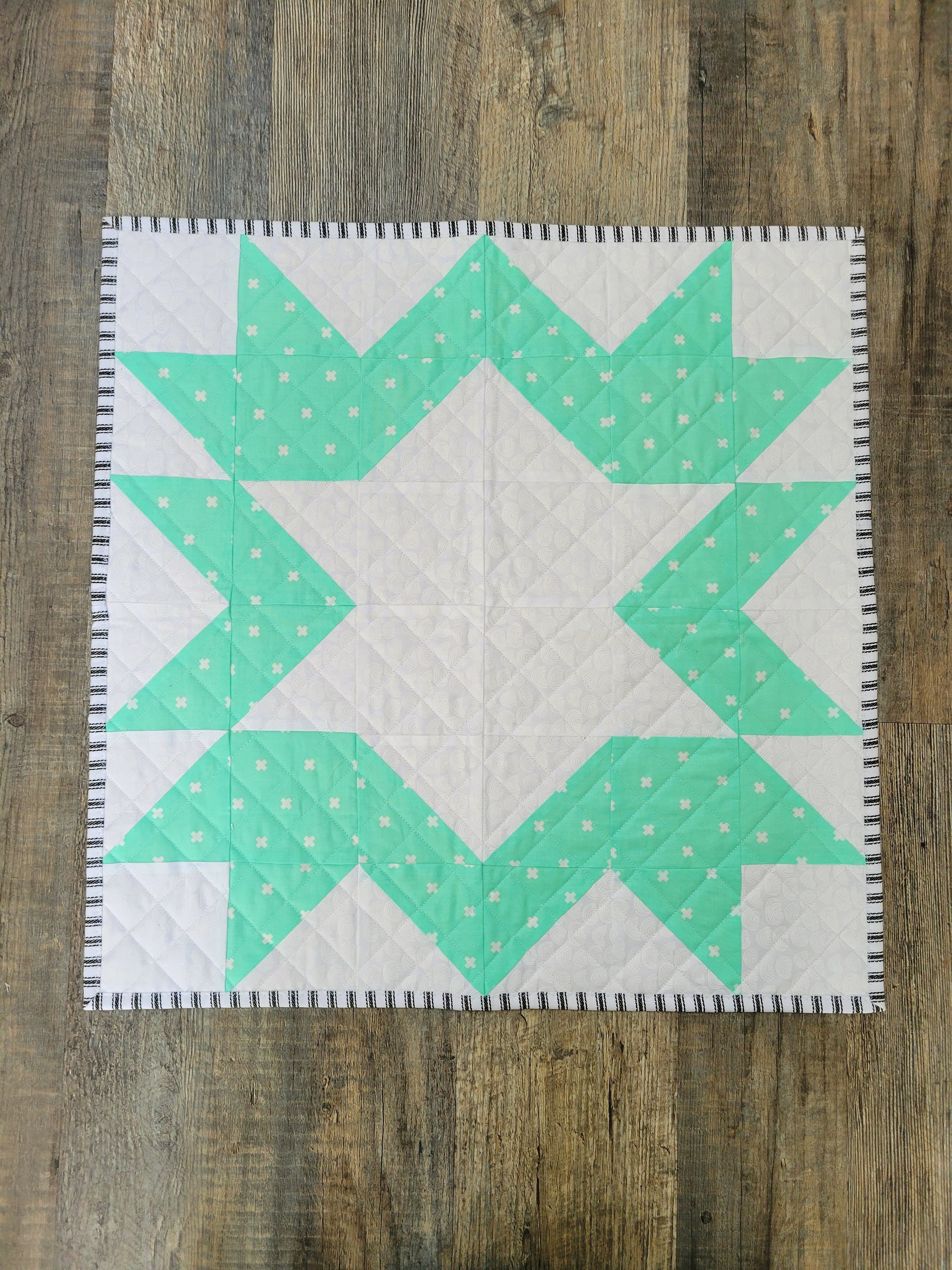 Quilted Table Centerpiece - Kitchen Table Quilt - Etsy