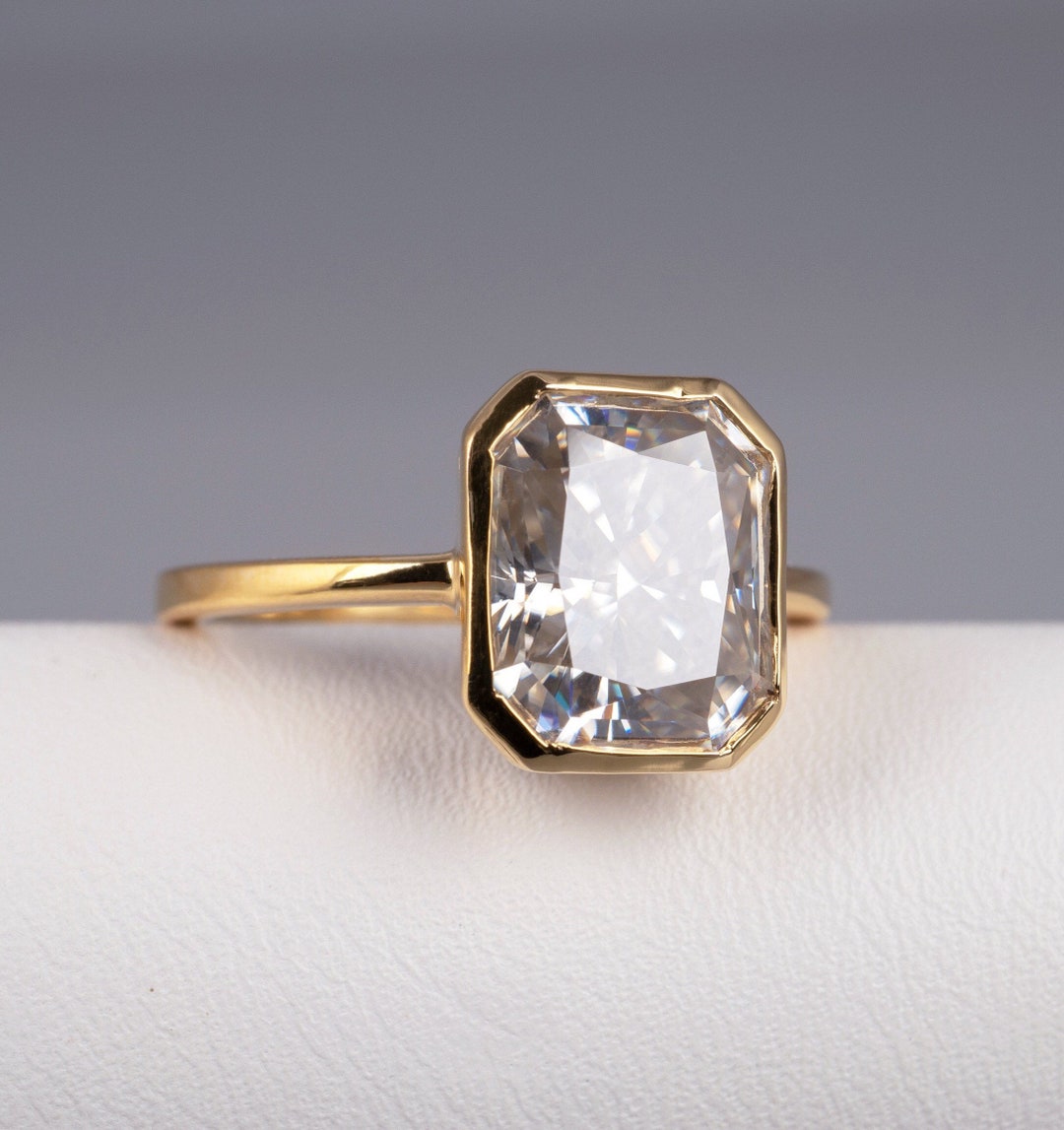 Bezel Moissanite 2.5 Ct Octagon Solitaire Ring 14 Karat Yellow White ...