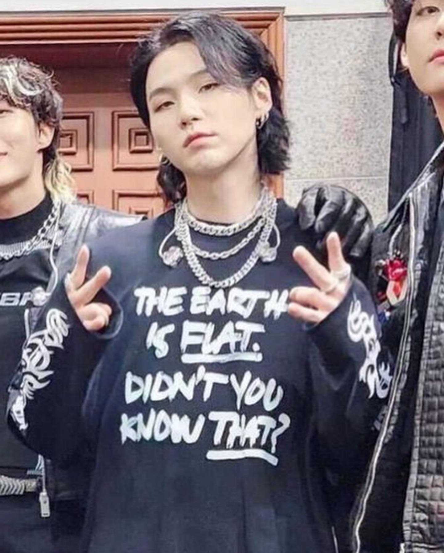 Earth Needs Bngtan Yoongi Suga Run Bulletproof Mic Drop - Etsy