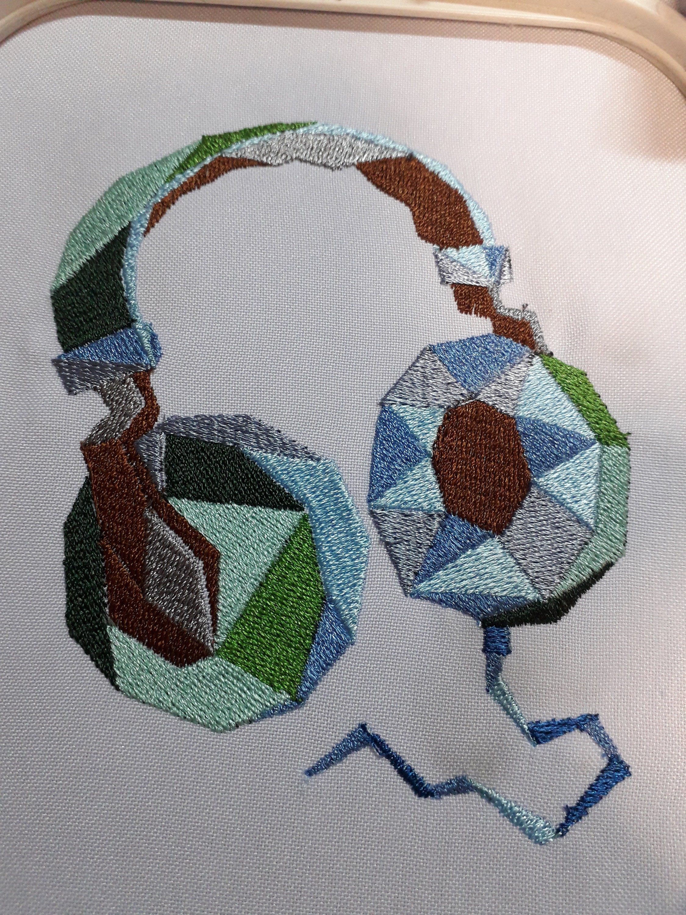 Headphones Embroidery Design: Geometric Art (digital Download) - Etsy