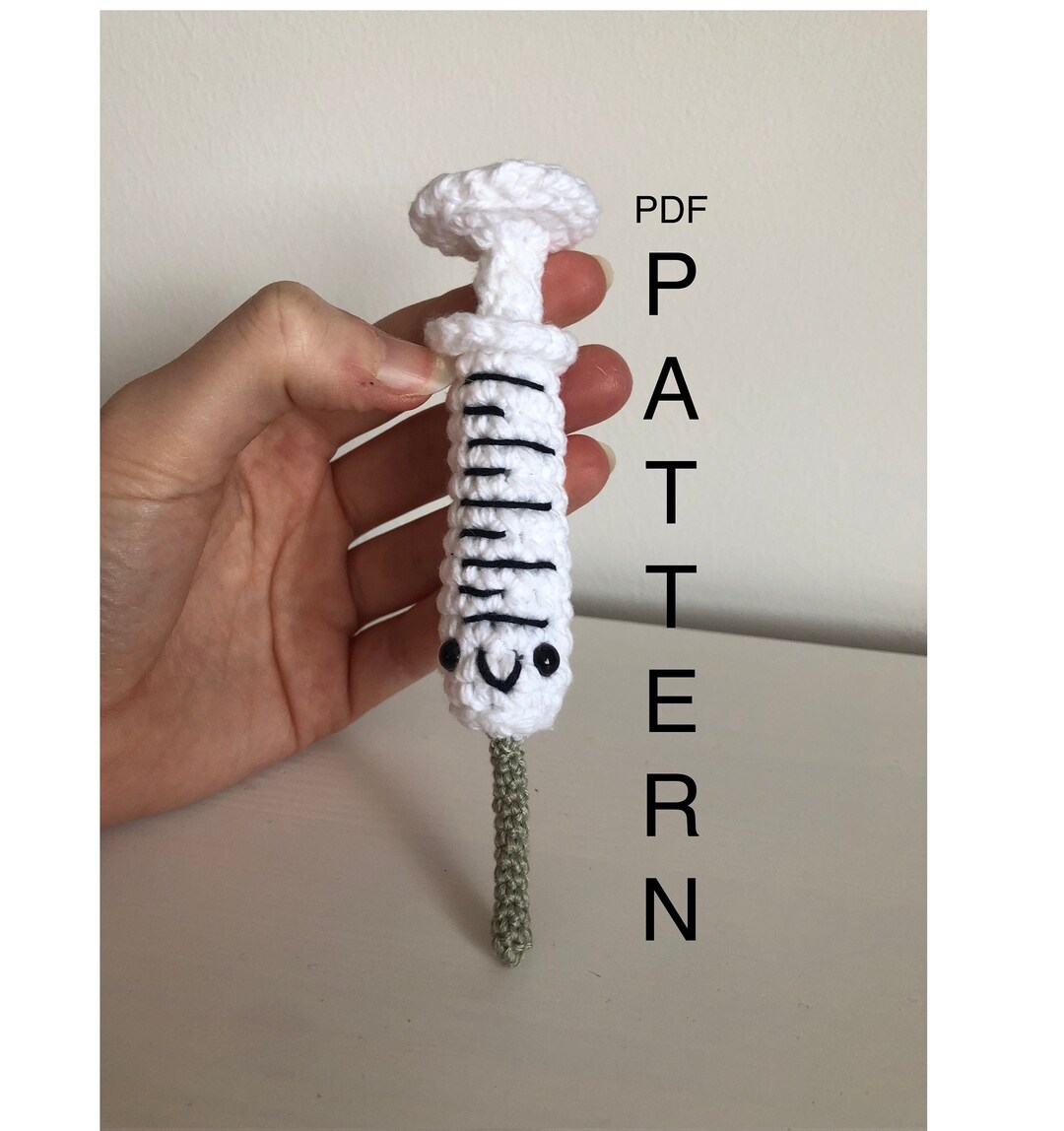 Crochet Pattern: Syringe/vaccine - US Crochet Terms - Etsy