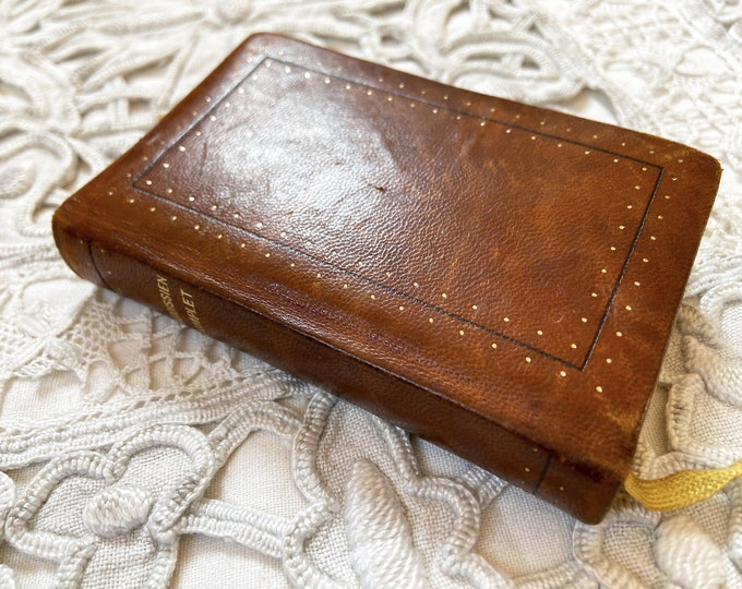 1950s - Beautiful French Missal With Golden Pages - More Than 480 Pages ...