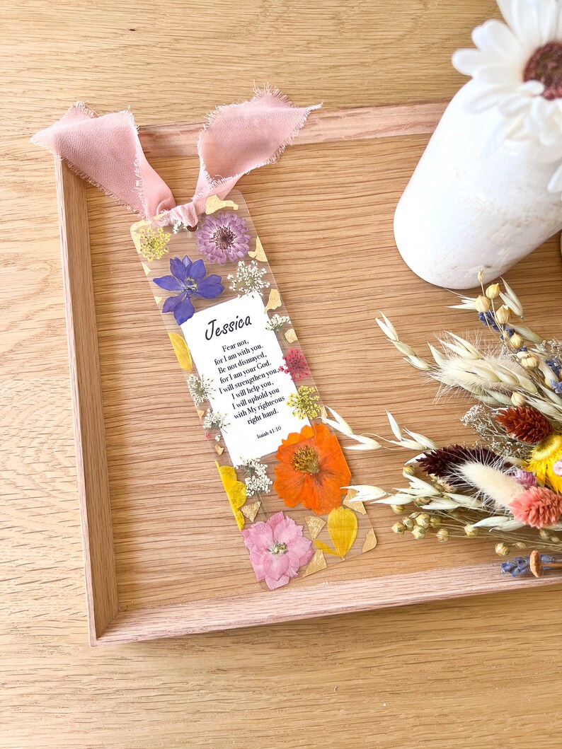 Isaiah 41:10 Custom Name Press Flower Bible Passage Bookmark - Etsy