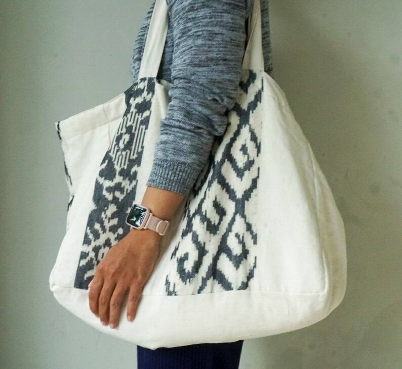 Reusable Tenun Ikat Totebag | Cotton Handmade Tenun Shoulder Bag ...