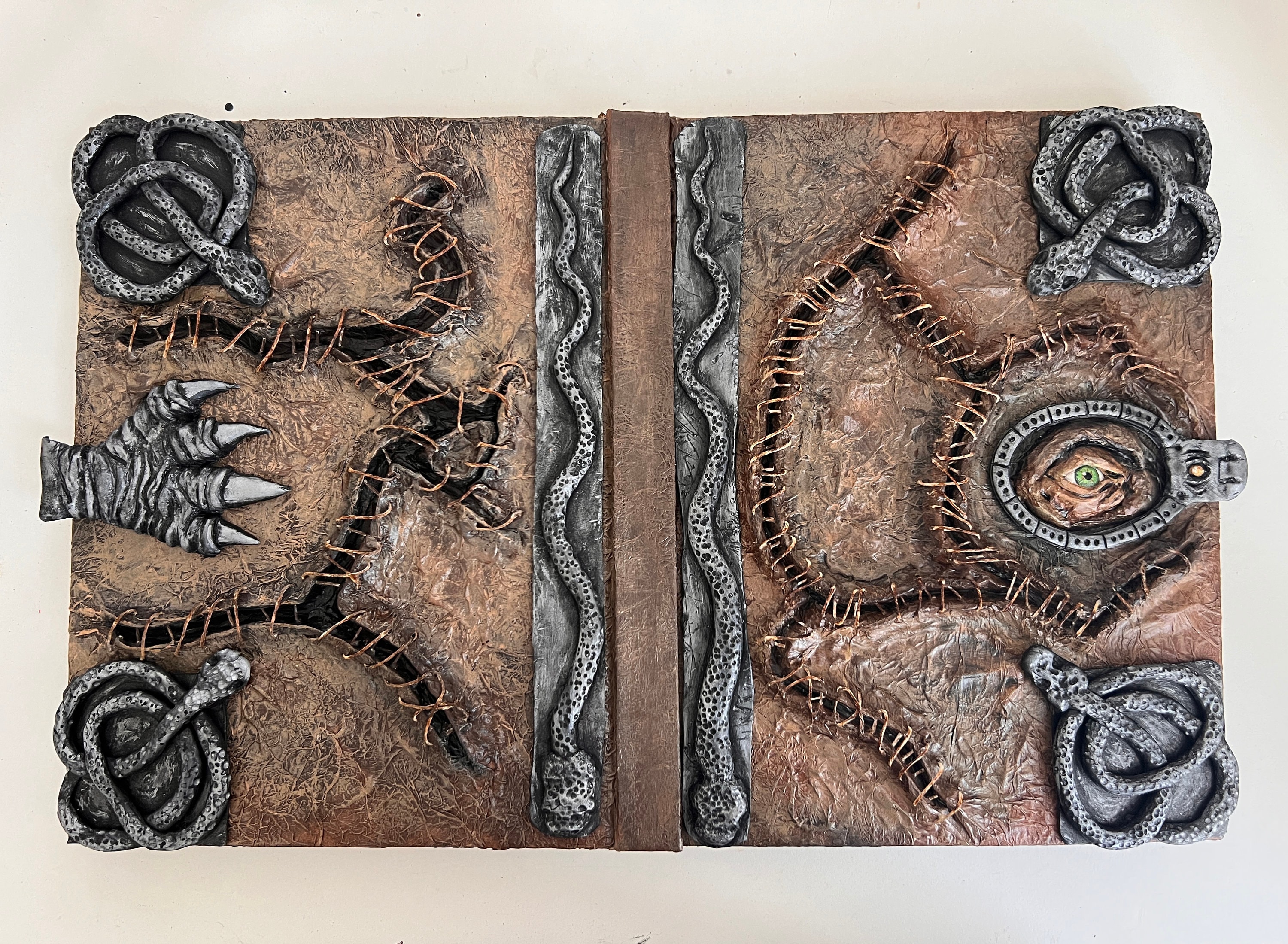 Hocus Pocus Book / Winifred Sanderson Spellbook / Hocus Pocus Imitation ...