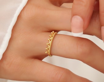 14K Solid Gold Crown Ring, Princess Crown Ring, Gold Tiara Ring, Gold Queen Ring, Minimalist ...