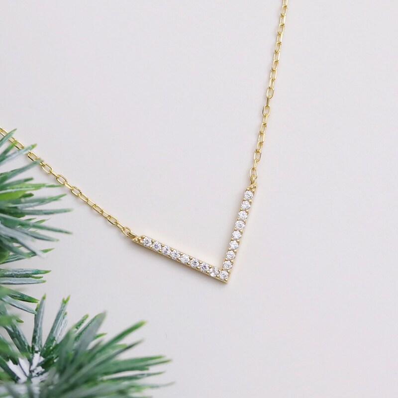 V Necklace - Etsy