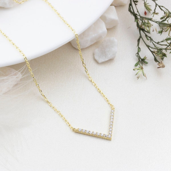 V Necklace - Etsy