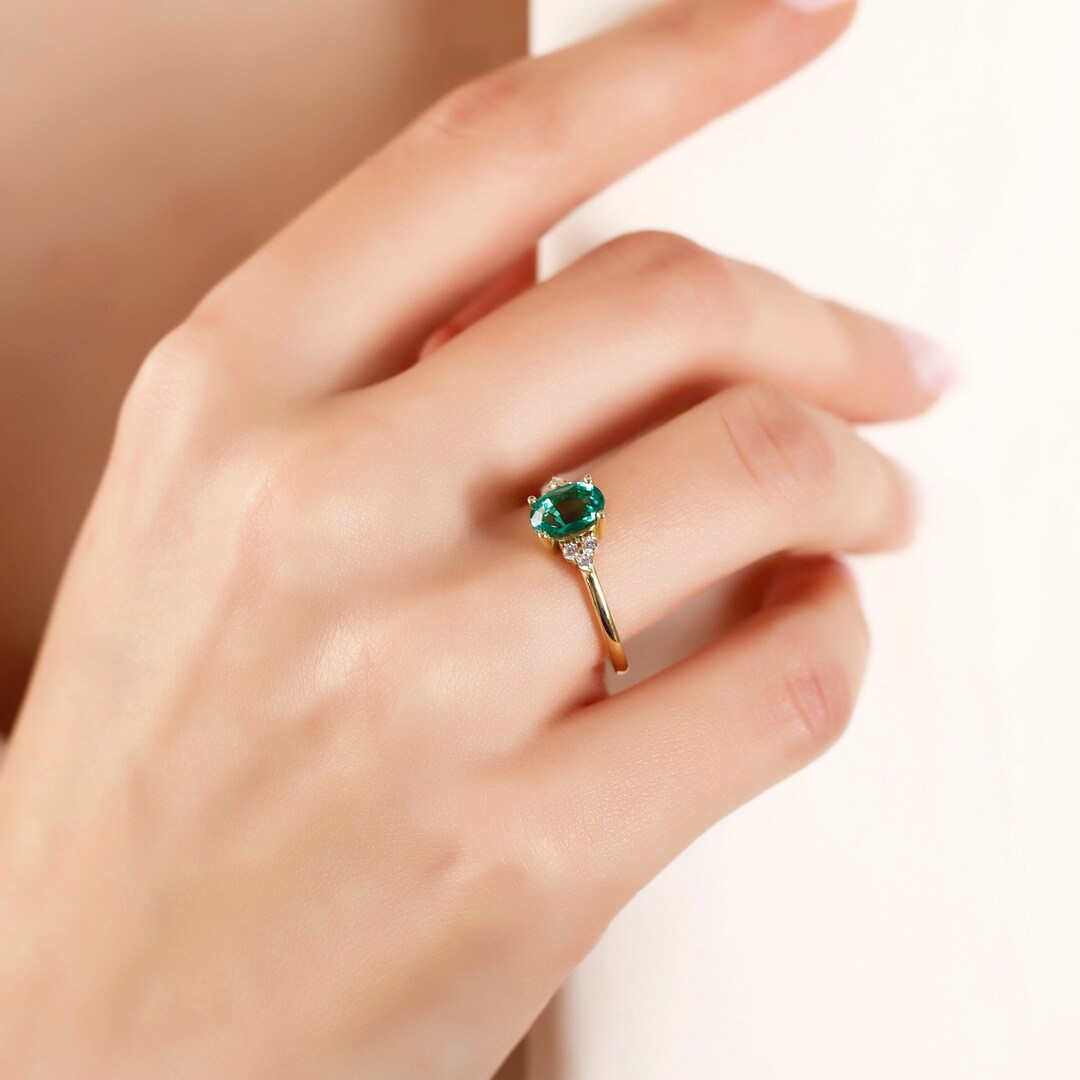 14k Oval Emerald Engagement Ring, Vintage Style Emerald Wedding Ring ...