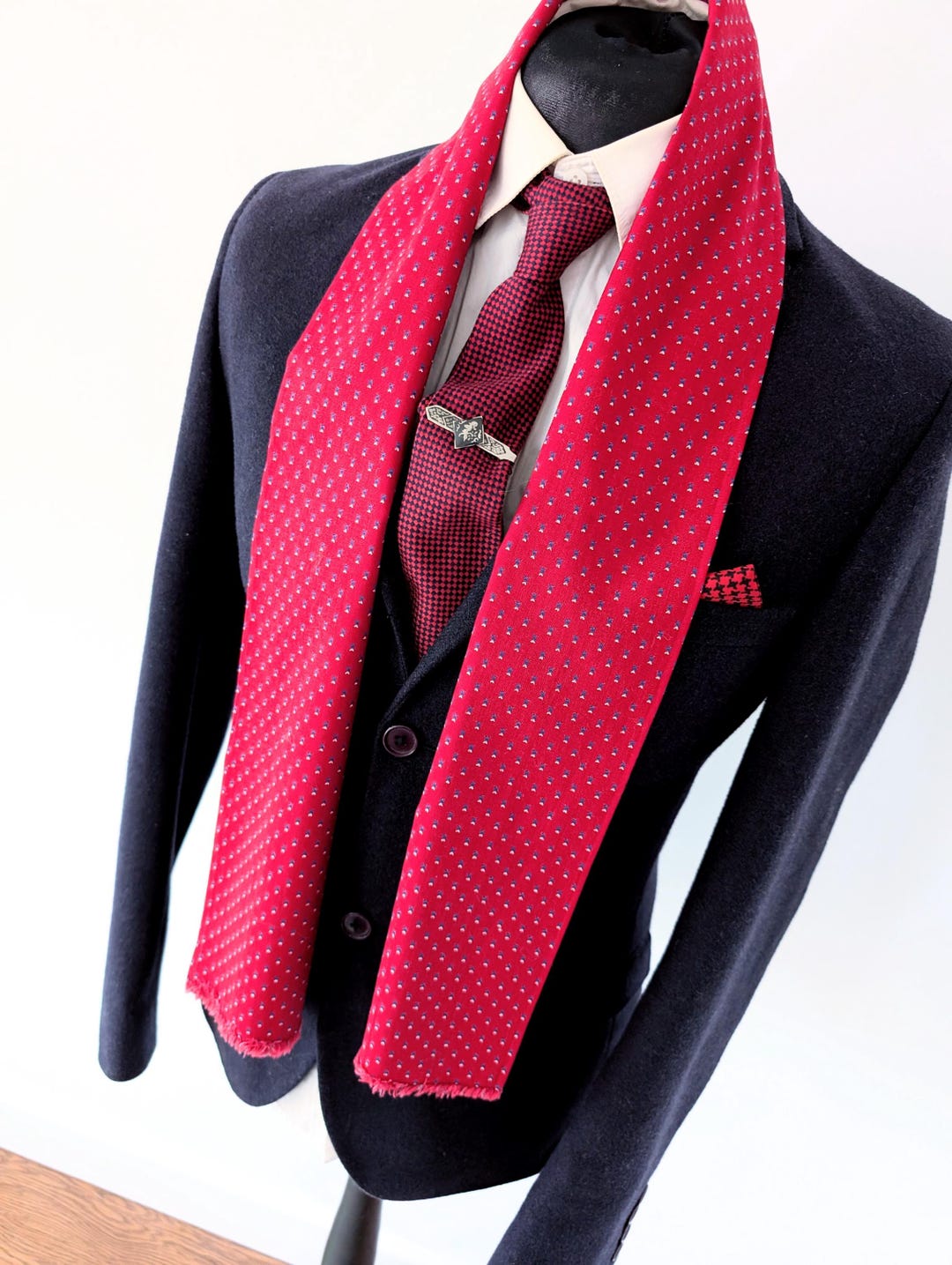 Men's Vintage Geometric Scarf, 60’s All Original Retro Red Silky ...