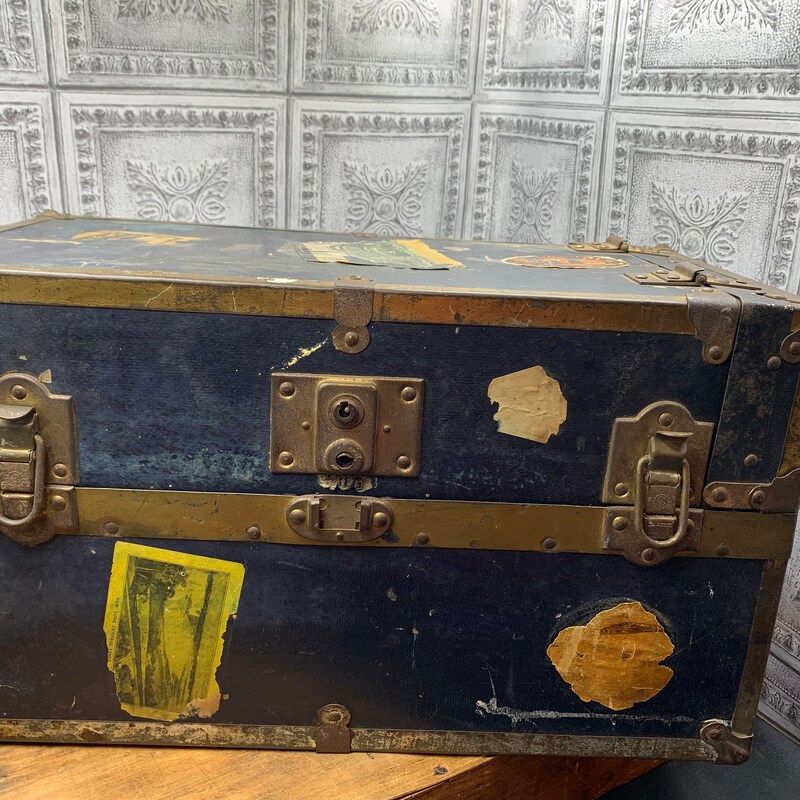 Travel Trunk Sticker - Etsy